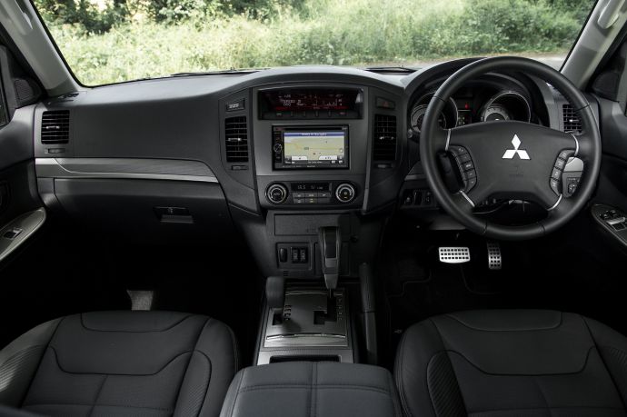 Mitsubishi Shogun technical specifications and fuel economy